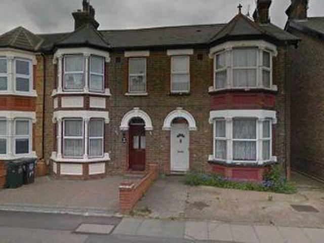 3 Bedrooms for rent in Priory Road, Dartford DA1