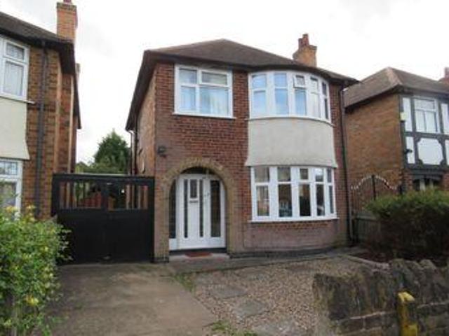 3 Bedrooms for rent in Runswick Drive, Wollaton, Nottingham NG8