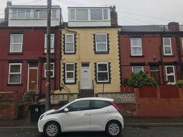 3 Bedrooms for rent in Rydall Terrace, Holbeck, Leeds LS11