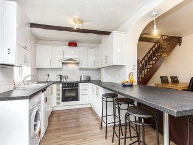 3 Bedrooms for rent in Ridgdale Street, London E3