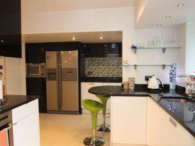3 Bedrooms for rent in St. Mary´s Road, London SW19