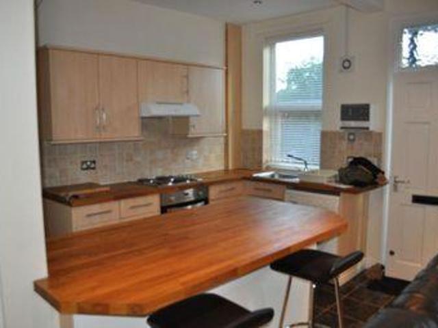 3 Bedrooms for rent in St Anns Avenue, Burley, Leeds LS4
