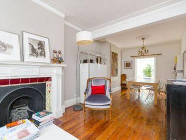 3 Bedrooms for rent in St Dunstans Road, Barons Court W6