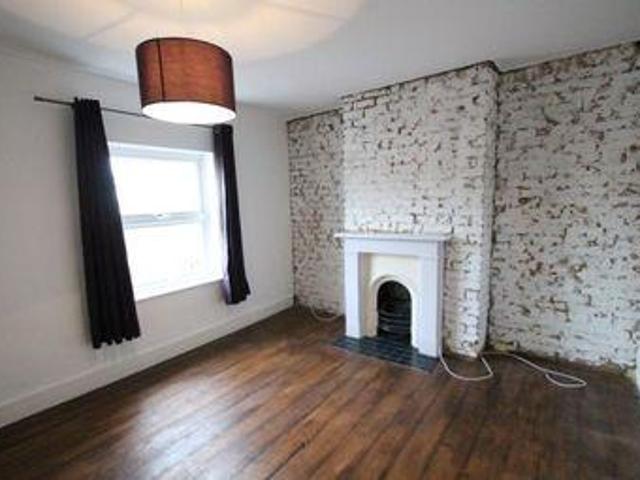 3 Bedrooms for rent in Stanley Road, Bromley BR2