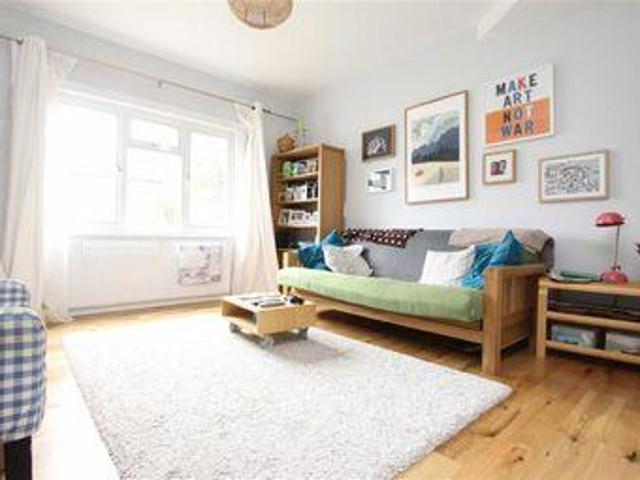 3 Bedrooms for rent in Steeds Road, London N10