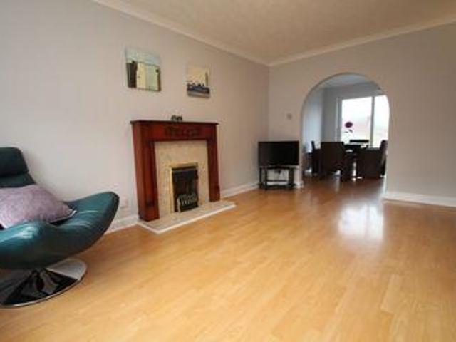 3 Bedrooms for rent in Stewartfield Drive, East Kilbride, Glasgow G74