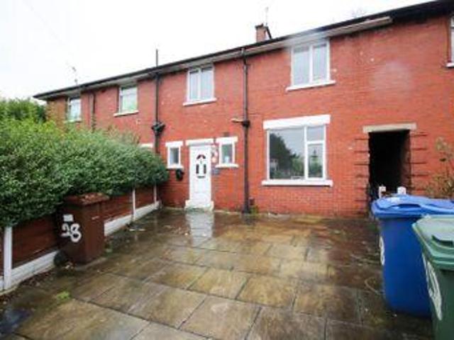 3 Bedrooms for rent in Stirling Grove, Whitefield, Manchester M45