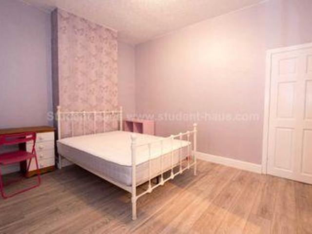 3 Bedrooms for rent in Suffolk Street, Salford M6