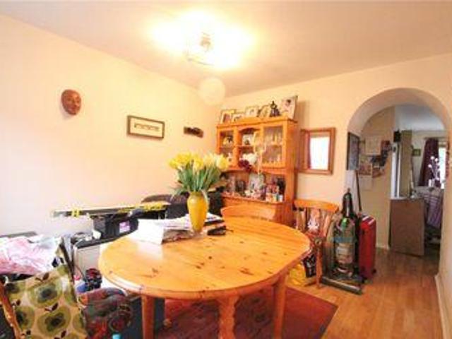3 Bedrooms for rent in Sweets Way, London N20