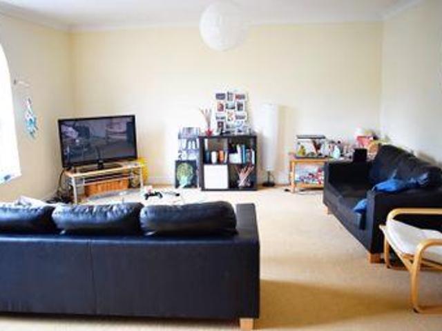 3 Bedrooms for rent in Schuster Road, Manchester M14