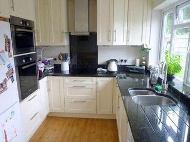 3 Bedrooms for rent in Sedgwick Street, Cambridge CB1