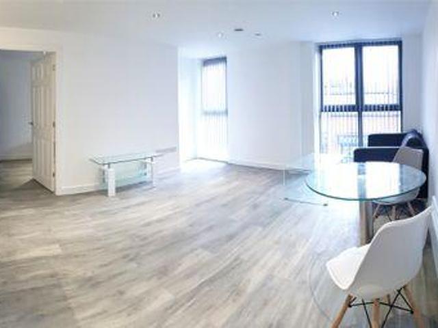 3 Bedrooms for rent in Sherwood Street, 3 Bed, Manchester M14