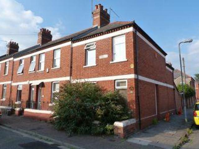 3 Bedrooms for rent in Spencer Street, Cathays, 3 Beds CF24