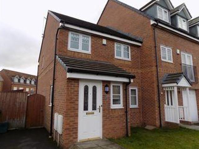 3 Bedrooms for rent in Thorncross, Thornton Cleveleys FY5