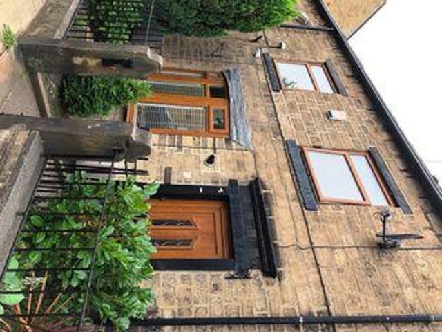 3 Bedrooms for rent in Town Street, Farsley, Pudsey LS28