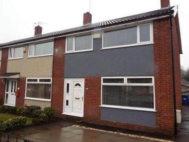 3 Bedrooms for rent in Tottington Road, Bury BL8
