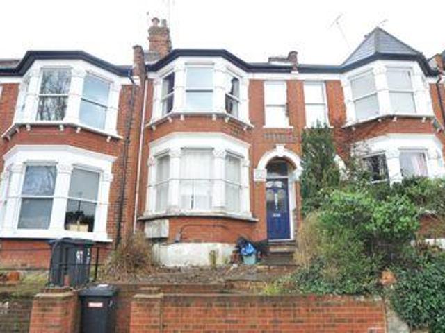 3 Bedrooms for rent in Victoria Road, London N22