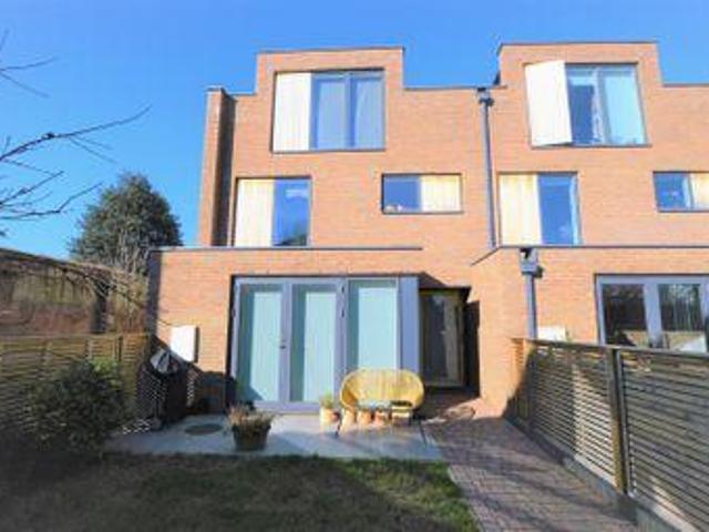 3 Bedrooms for rent in Victoria Street, St.Albans AL1