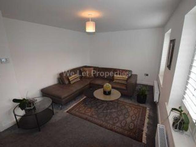3 Bedrooms for rent in Wardle Street, Manchester M40