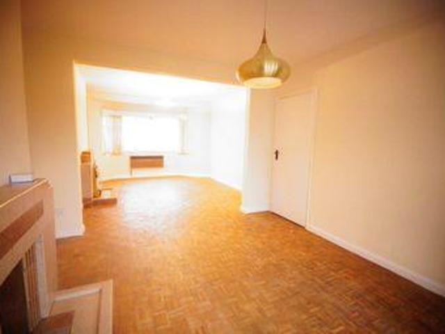 3 Bedrooms for rent in Warwick Road, New Barnet, Barnet EN5
