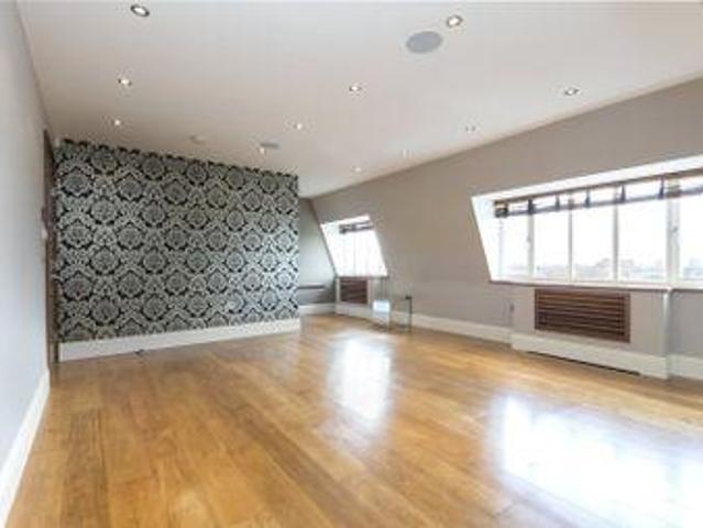 3 Bedrooms for rent in Wellington Court, 55 67 Wellington Road, London NW8