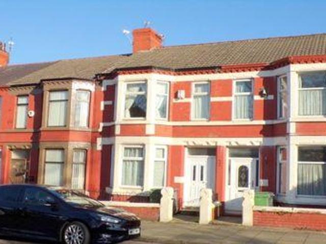 3 Bedrooms for rent in Woodchurch Road, Prenton CH42