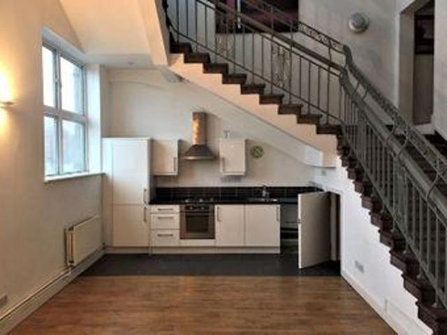 3 Bedrooms for rent in 1A Blenheim Road, Liverpool, Merseyside L18