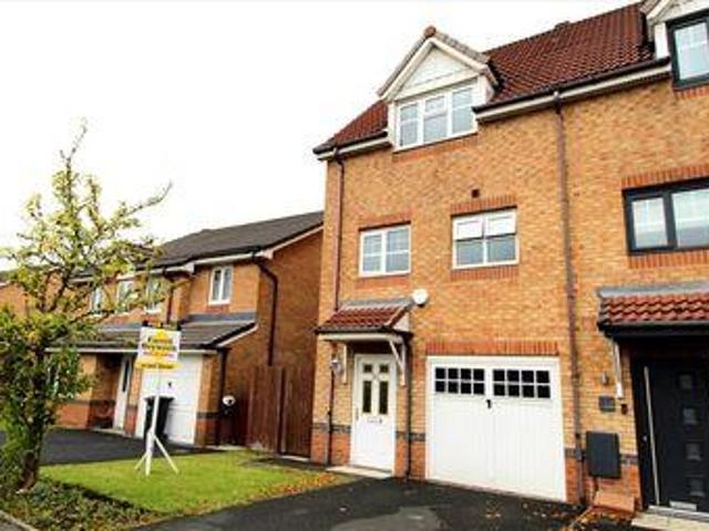 3 Bedrooms for sale in Madison Park, Bolton BL5