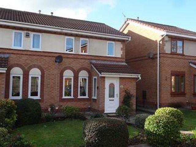 3 Bedrooms for sale in Meadowbarn Close, Preston PR4