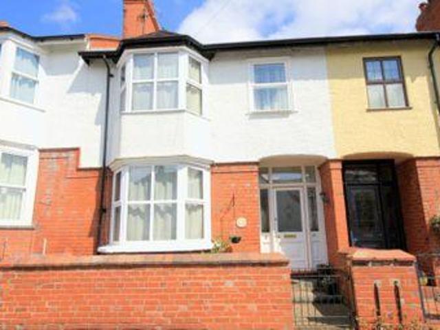 3 Bedrooms for sale in Meaford Avenue, Stone ST15