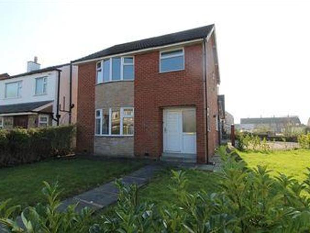 3 Bedrooms for sale in Moss Lane, Preston PR3