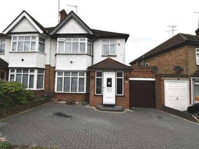 3 Bedrooms for sale in Nethercourt Avenue, London N3