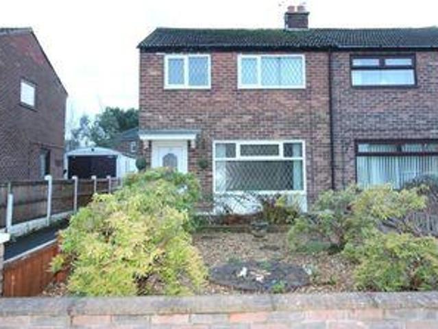 3 Bedrooms for sale in Ampleforth Drive, Preston PR5