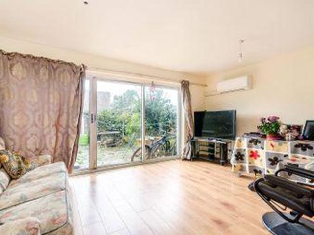 3 Bedrooms for sale in Baring Road, Grove Park SE12
