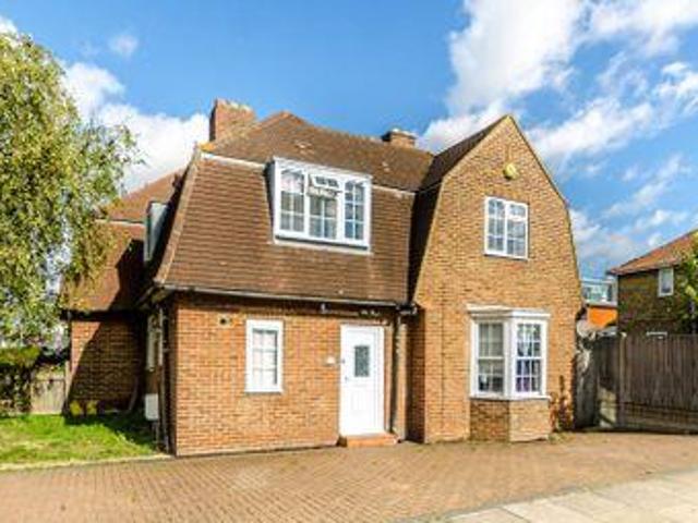 3 Bedrooms for sale in Bromley Road, Bromley BR1