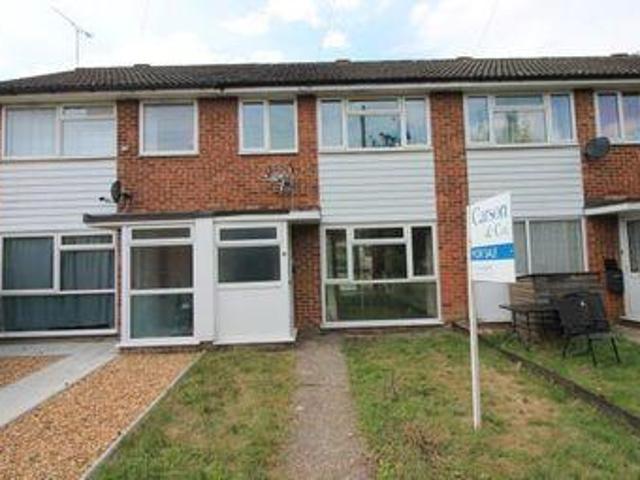 3 Bedrooms for sale in Camberley, Surrey GU15