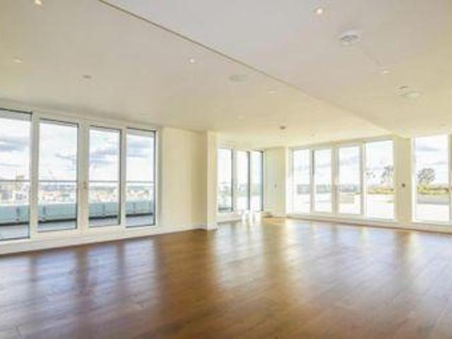 3 Bedrooms for sale in Cascade Court, 11 Sopwith Way, Battersea SW11