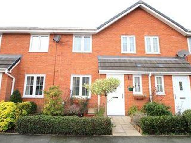 3 Bedrooms for sale in Clydesdale Drive, Chorley PR7