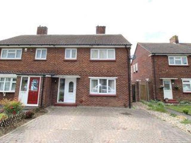 3 Bedrooms for sale in Constable Road, Northfleet, Gravesend DA11