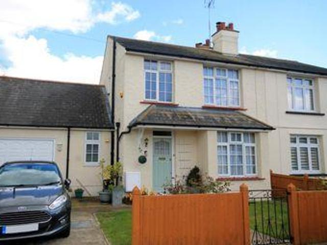 3 Bedrooms for sale in Croft Road, Clacton On Sea CO15