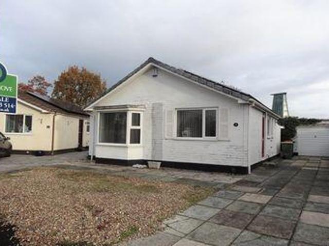 3 Bedrooms for sale in Croftgate, Preston PR2
