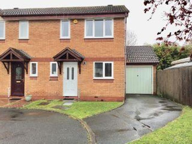 3 Bedrooms for sale in Dashwood Drive, Telford TF1