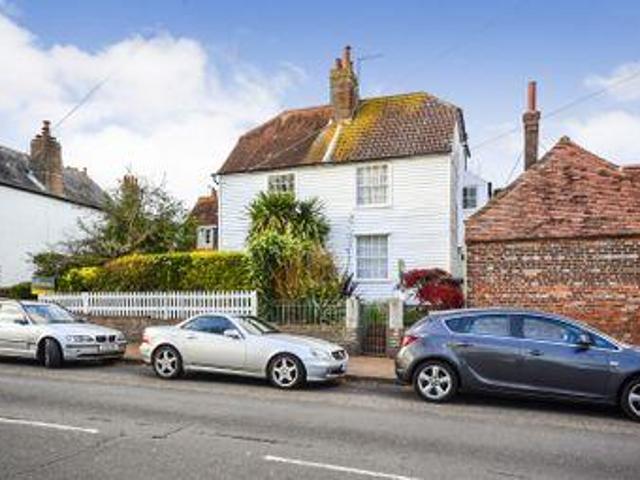 3 Bedrooms for sale in De La Warr Road, Bexhill TN40