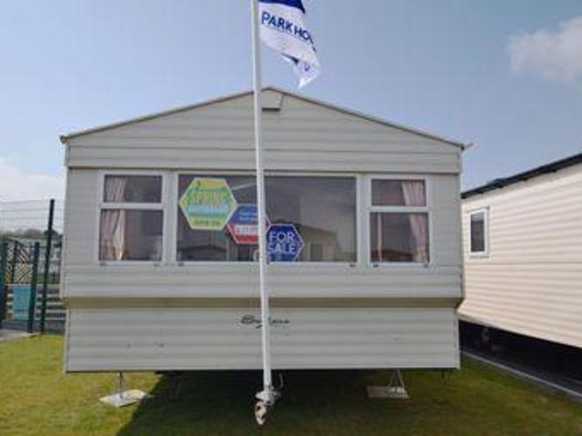 3 Bedrooms for sale in Eastbourne Road, Pevensey Bay, Pevensey BN24