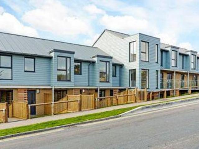 3 Bedrooms for sale in Farleigh Mews, 1 12 Farleigh Road, Canterbury, Kent CT2