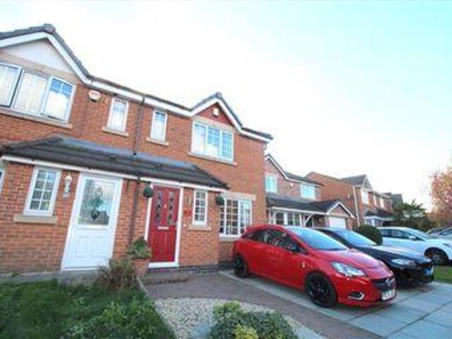 3 Bedrooms for sale in Grange Drive, Chorley PR7