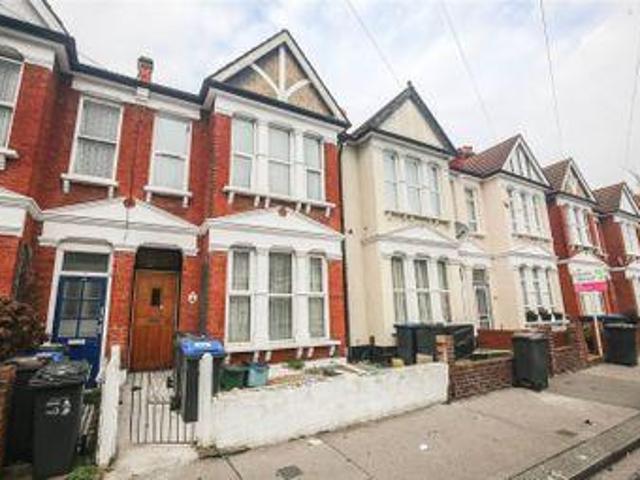 3 Bedrooms for sale in Huntly Road, London SE25
