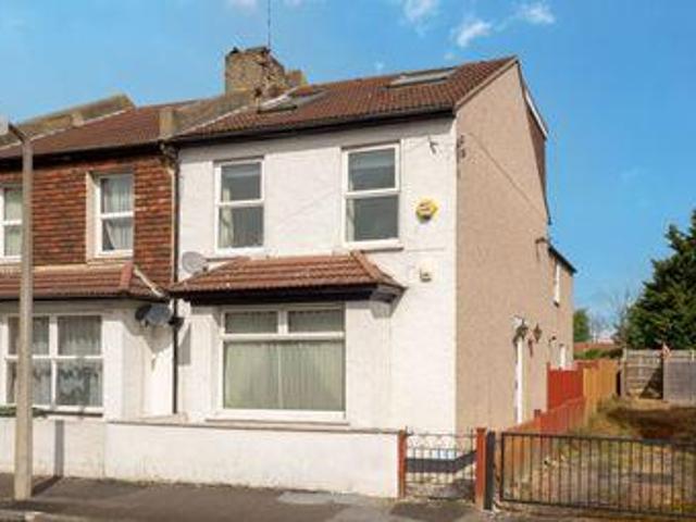 3 Bedrooms for sale in Haddon Road, Sutton SM1