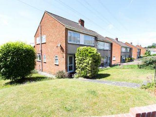 3 Bedrooms for sale in Hardwick Close, Brislington, Bristol BS4