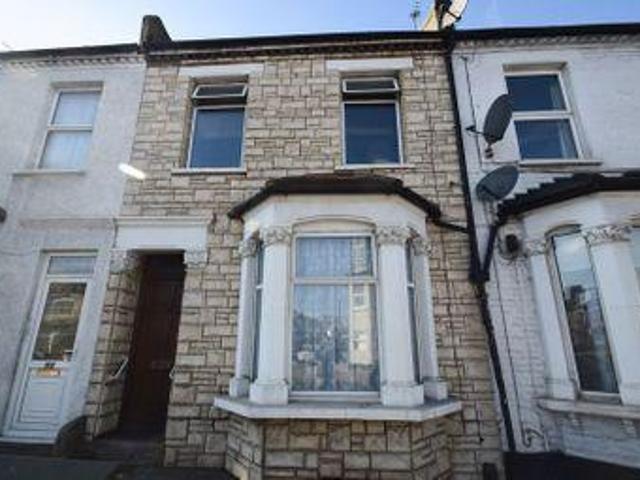 3 Bedrooms for sale in Haydons Road, London SW19